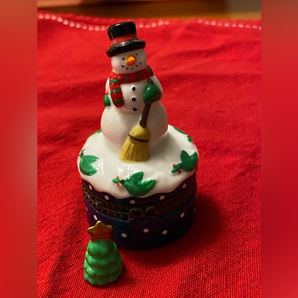 Accents | Vintage Snowman Porcelain Box Standing On Blue Box Green Tree ...